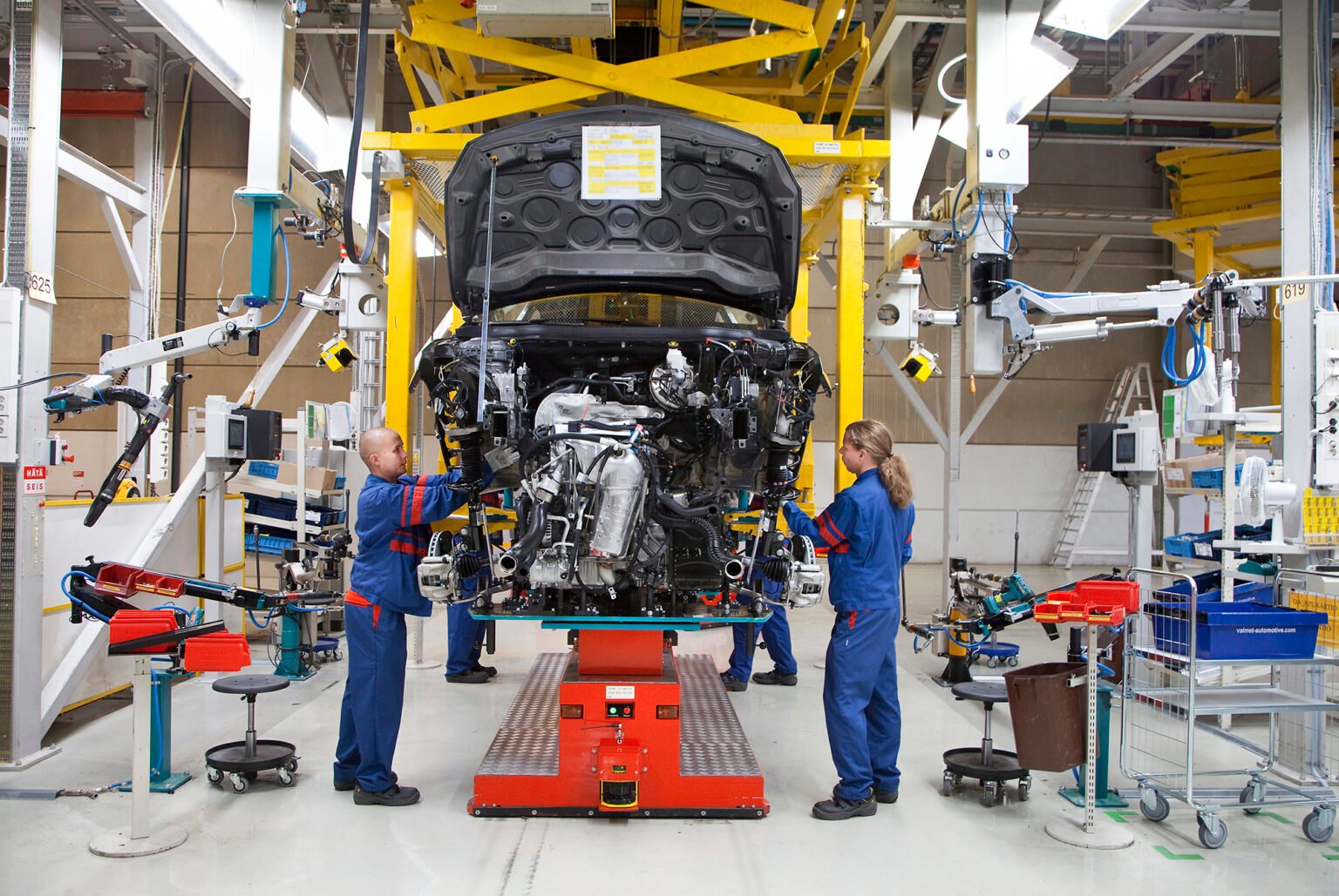 AGV Automated guided vehicles – Automatic logistics system - Solving