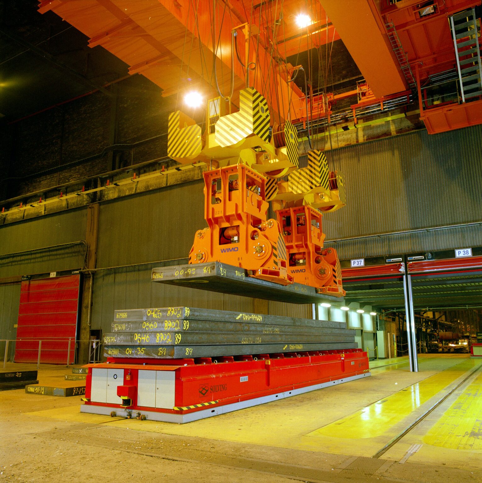 AGV Automated guided vehicles – Automatic logistics system - Solving