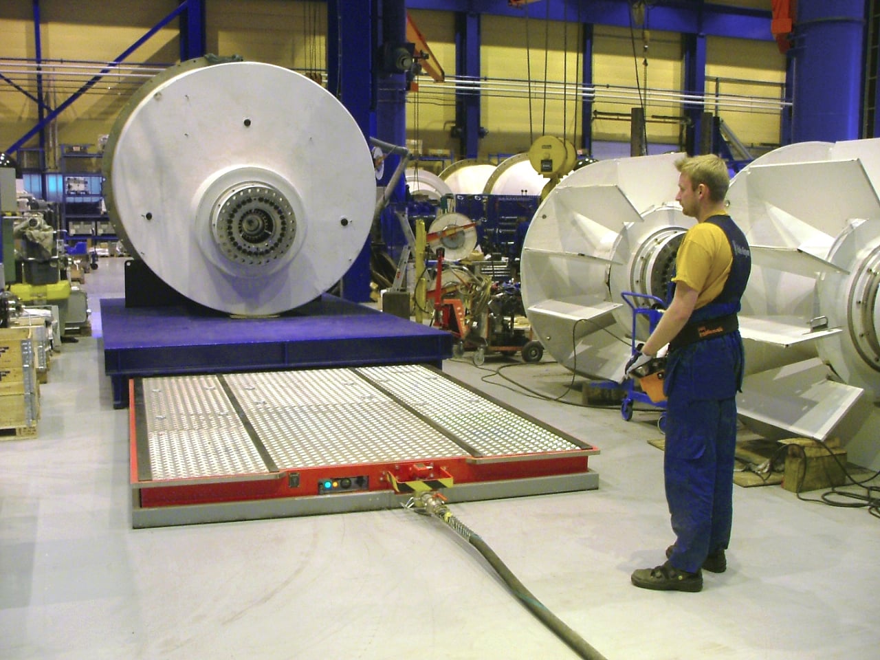 Air film movers – Air cushion systems for moving heavy loads - Solving