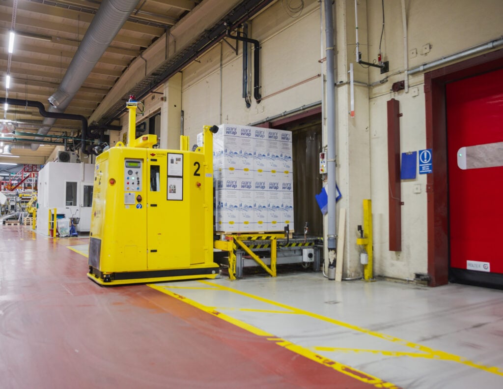 Rani Plast invested in safety and automated their production - Solving